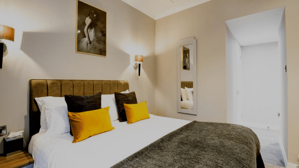 Rooms and Suites at Barony Castle Hotel